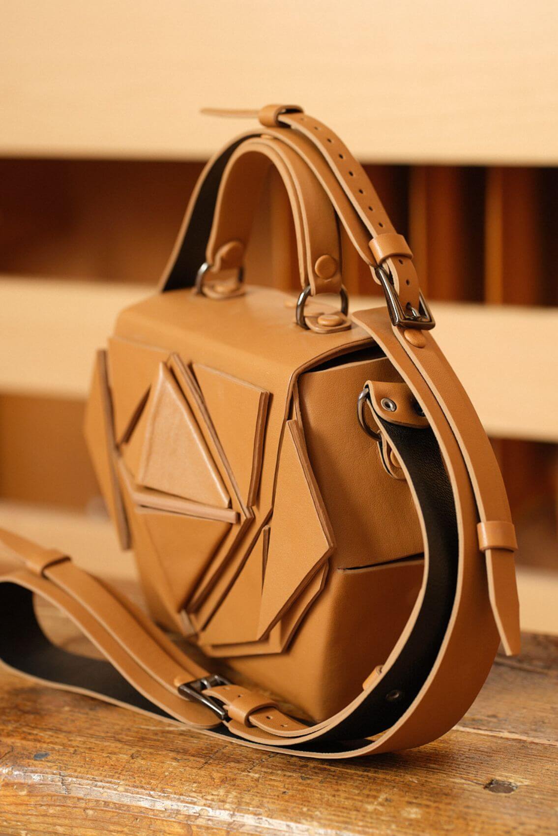 K N A P P | Leather bag